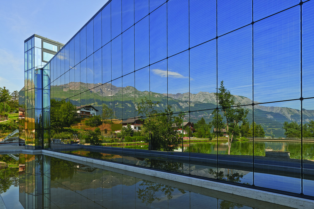 Il Centro d'Arte della Fondazione Pierre Arnaud ospita il Surrealismo e ...