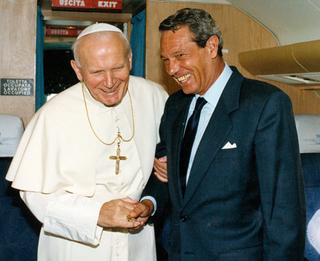 È morto Joaquin Navarro Valls, inventò la Sala Stampa Vaticana ... È morto Joaquin Navarro Valls, inventò la Sala Stampa Vaticana ...